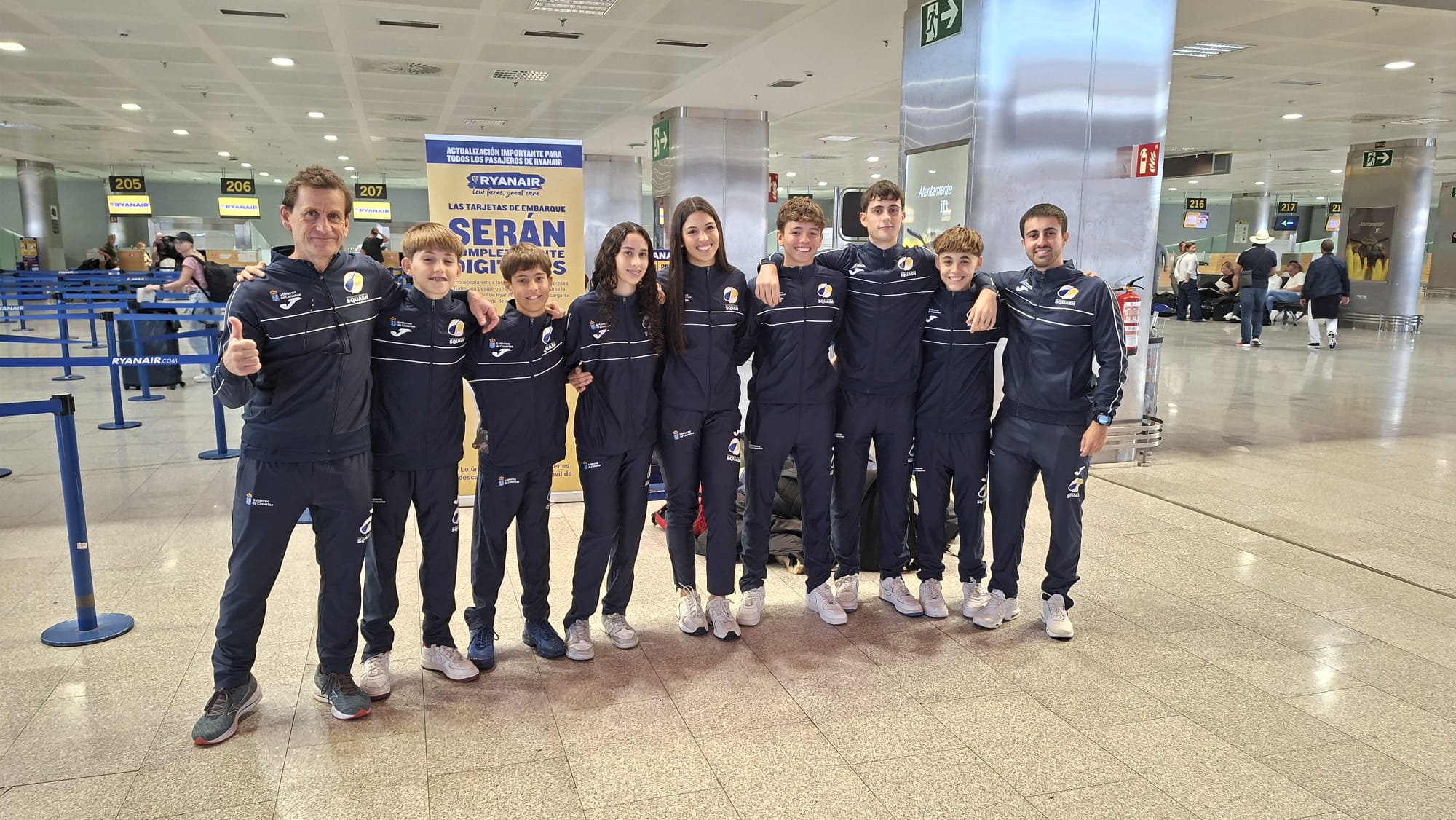 Rumbo al Irish junior open 2025 – FEDERACION CANARIA SQUASH